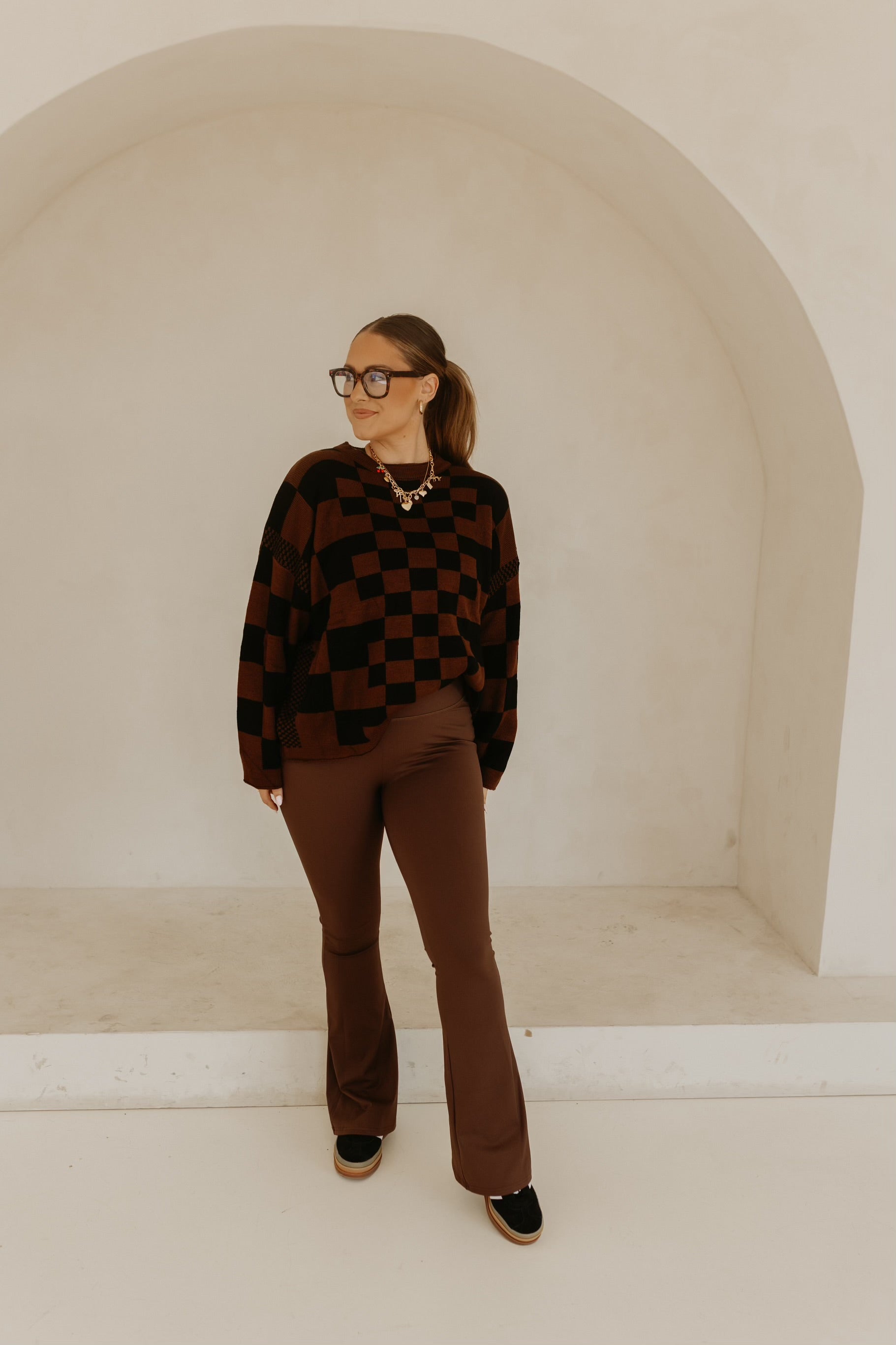B&B TUMMY CONTROL FLARE LEGGINGS - (BROWN) – Bourbon & Belles Boutique
